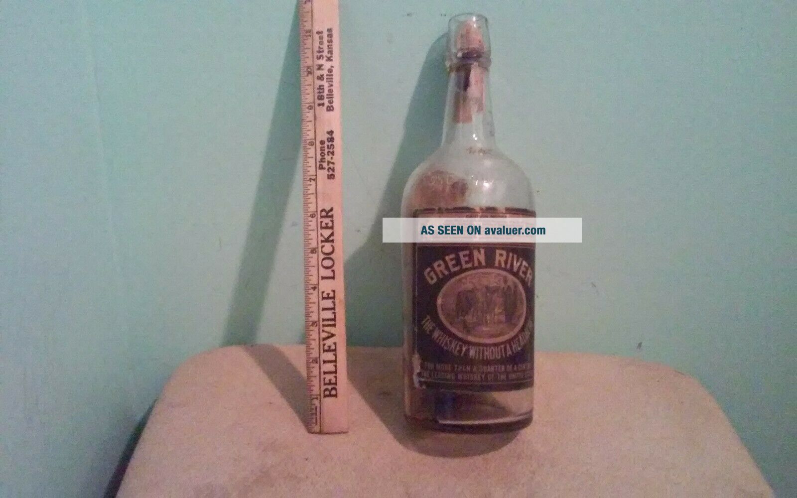 Vintage Green River Paper Label Whiskey One Quart Bottle. | #1284148