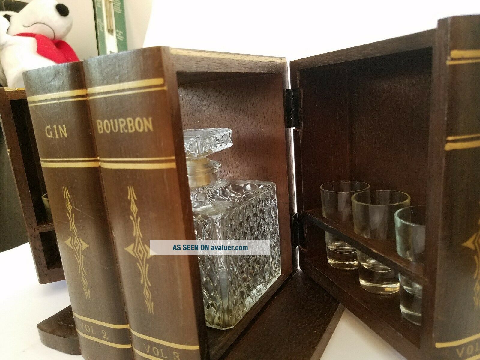 Vintage Secret Hidden Liquor Decanter Glasses Wooden Book Shelf. | #1342272