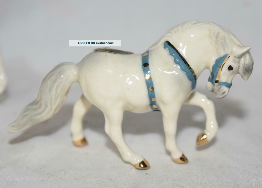 Hagen Renaker Mini Head Down Circus Pony W/Medium Blue Harness Horse ...