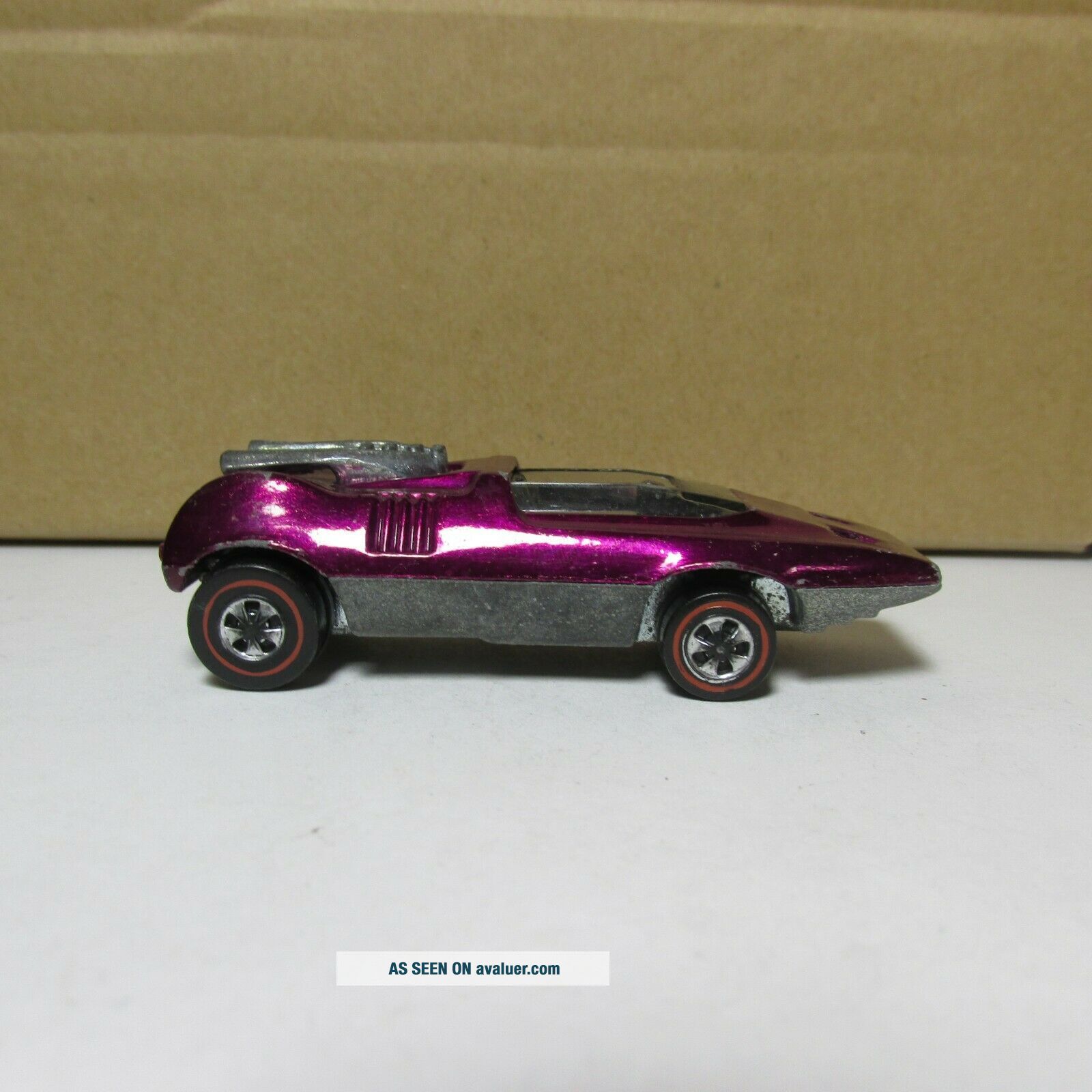 OLD DIECAST HOT WHEELS REDLINE REDLINES PEEPING BOMB MADE IN USA | #1999809