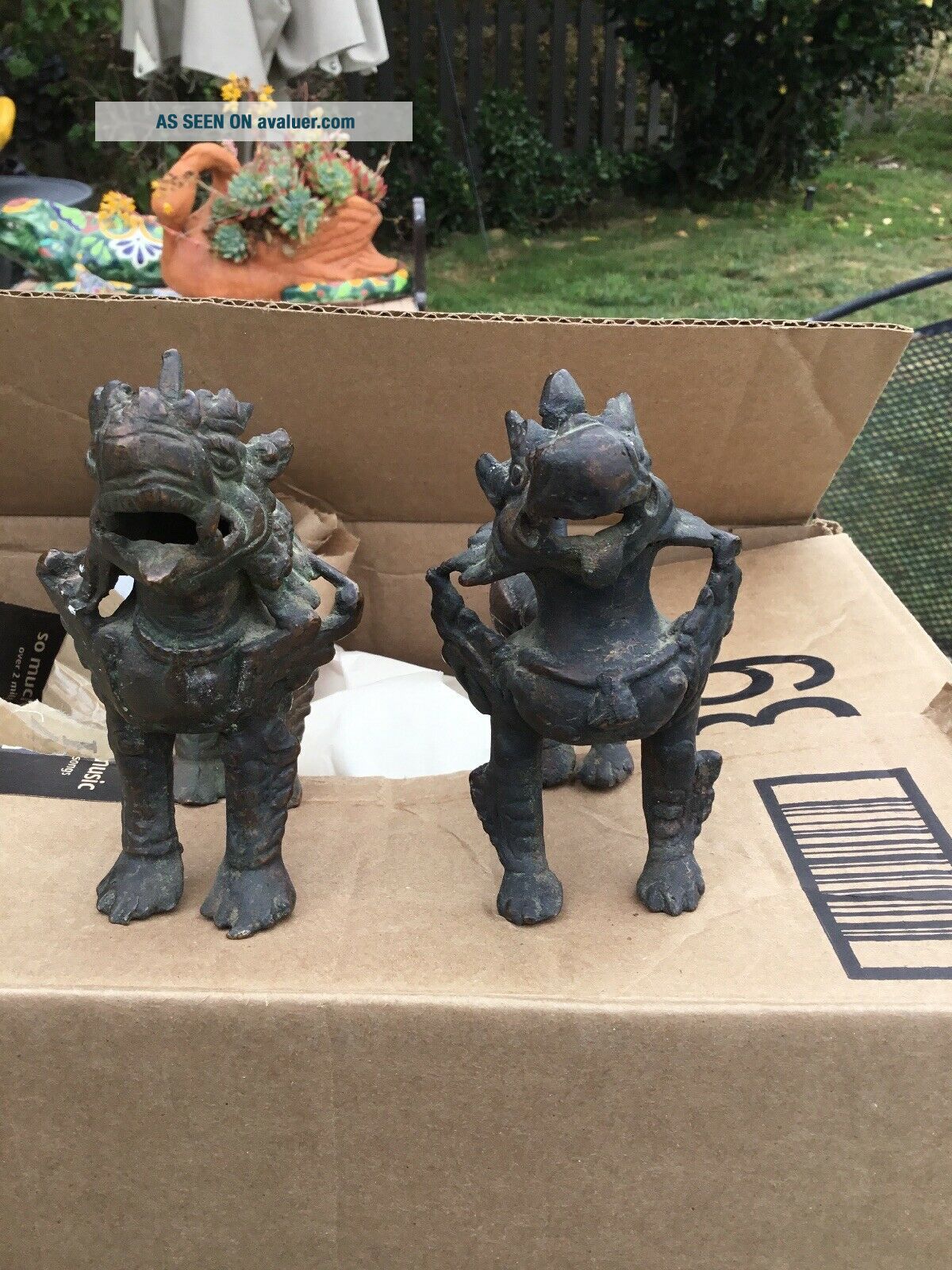 Chinese Bronze Metal FOO DOG Lion Temple Guard Figurine Statue | #2310977