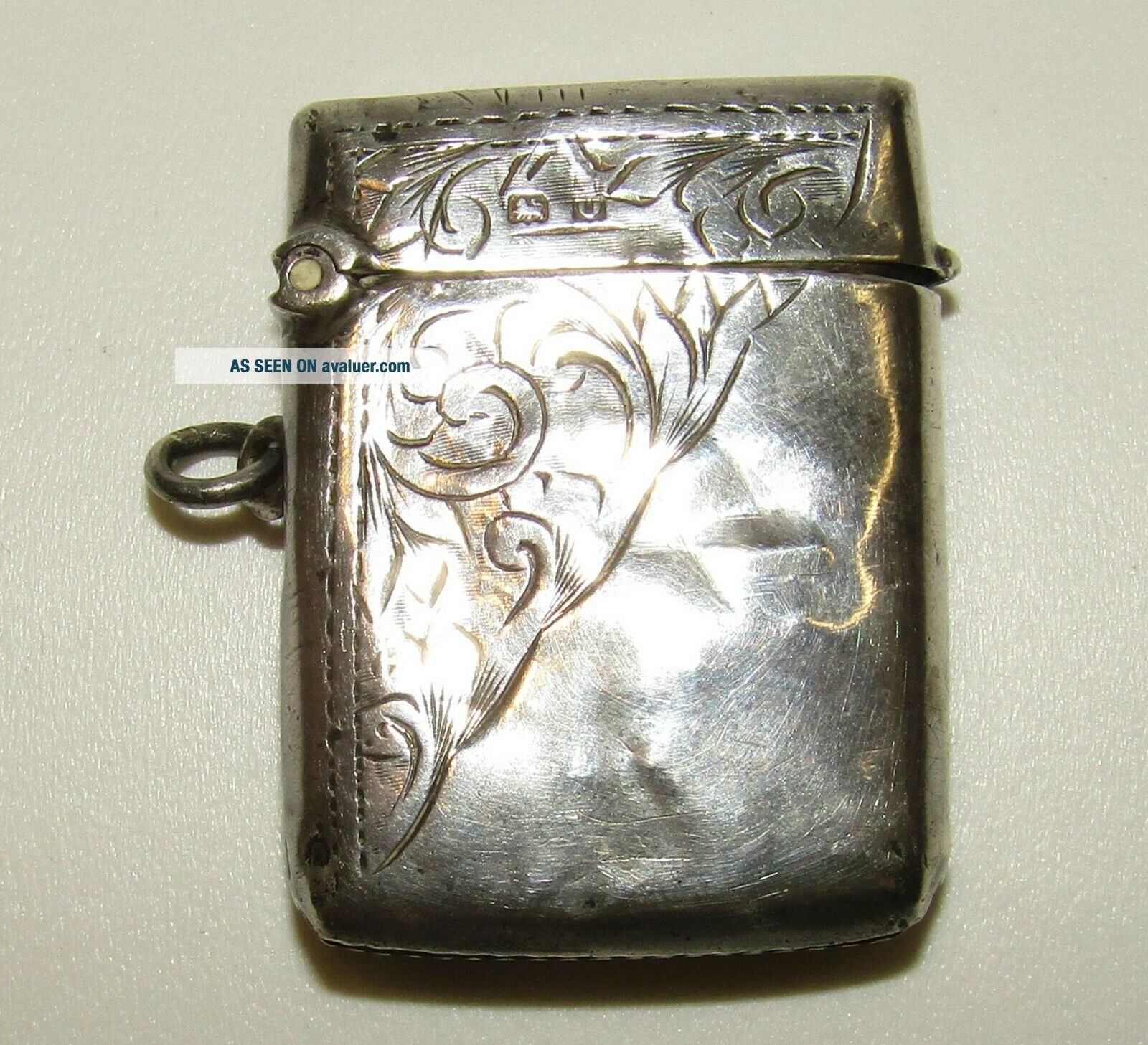 AN ANTIQUE, 1918 BIRMINGHAM SOLID SILVER VESTA CASE WITH MATCH STRIKER ...
