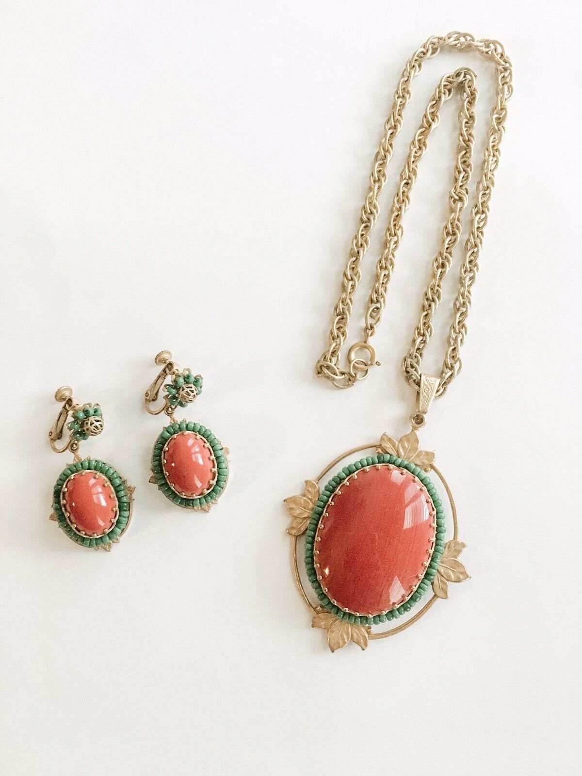 VINTAGE SIGNED MIRIAM HASKELL LARGE RED PENDANT NECKLACE AND EARRING ...