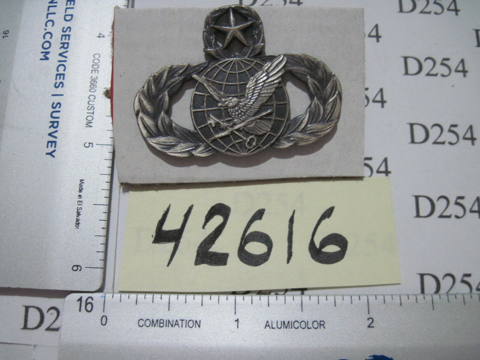 USAF Air Forces SUPPLY AND FUELS Qualification Badge M - 22 Meyer First ...