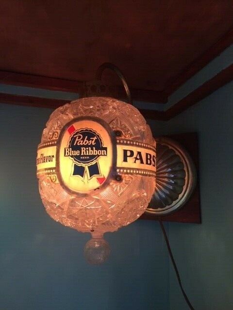 Vintage Past Blue Ribbon Clear Rotating Beer Lamp | #16456161