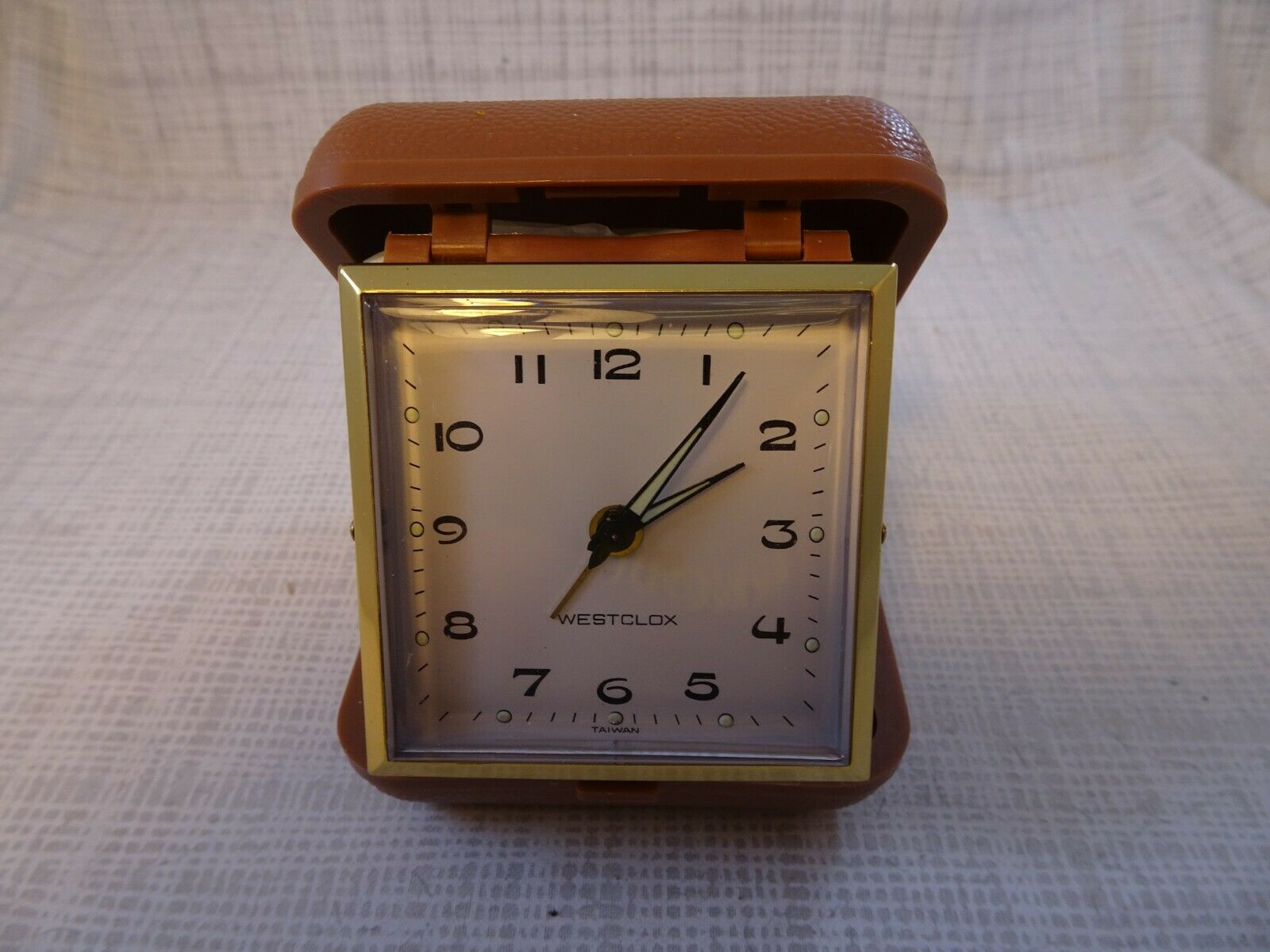 Vintage Westclox Travel Alarm Clock Wind Up Folding Hard Case Glow ...