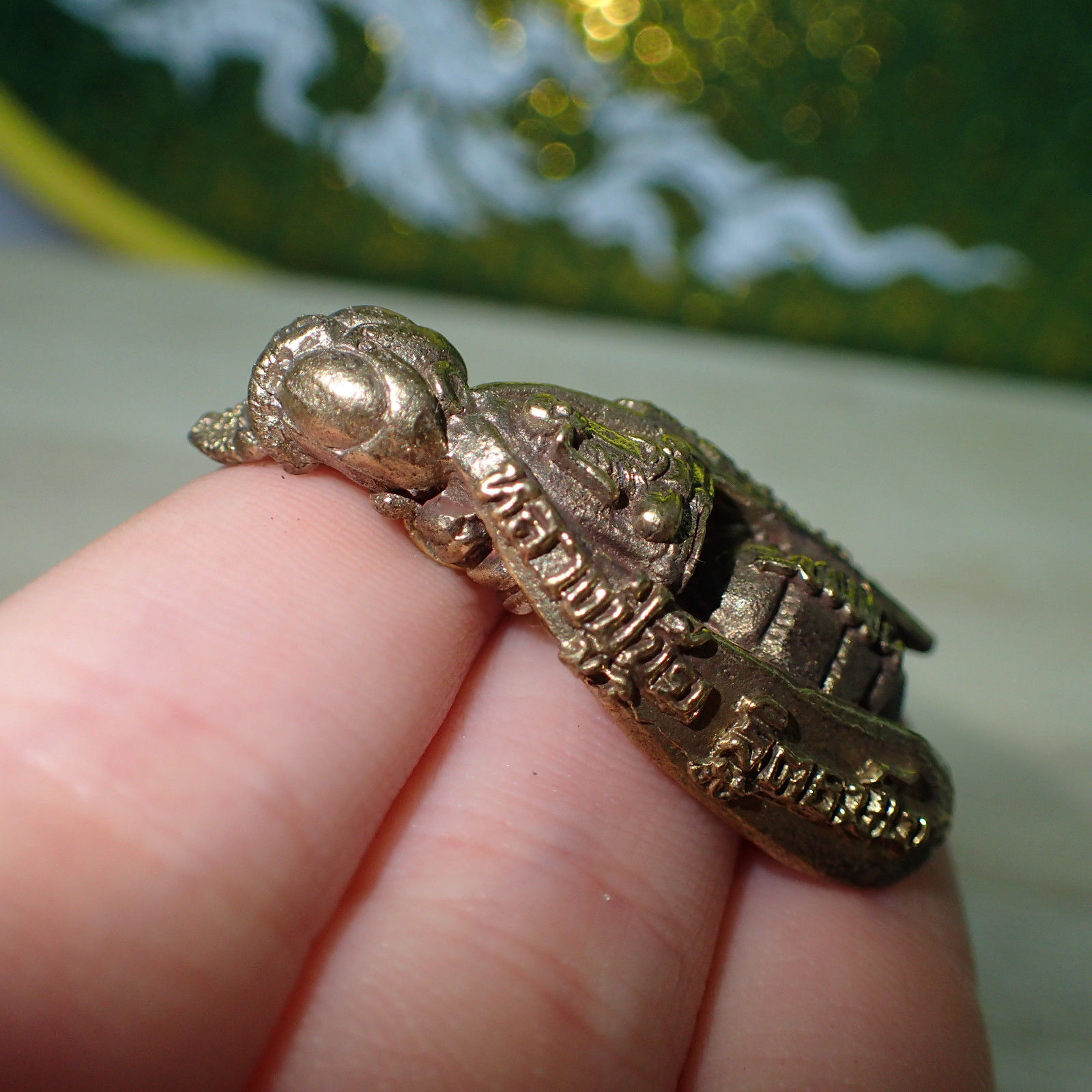 Luag Phor Liew Buddha Success Bee Statue Amulet Thai Talisman Healthy ...
