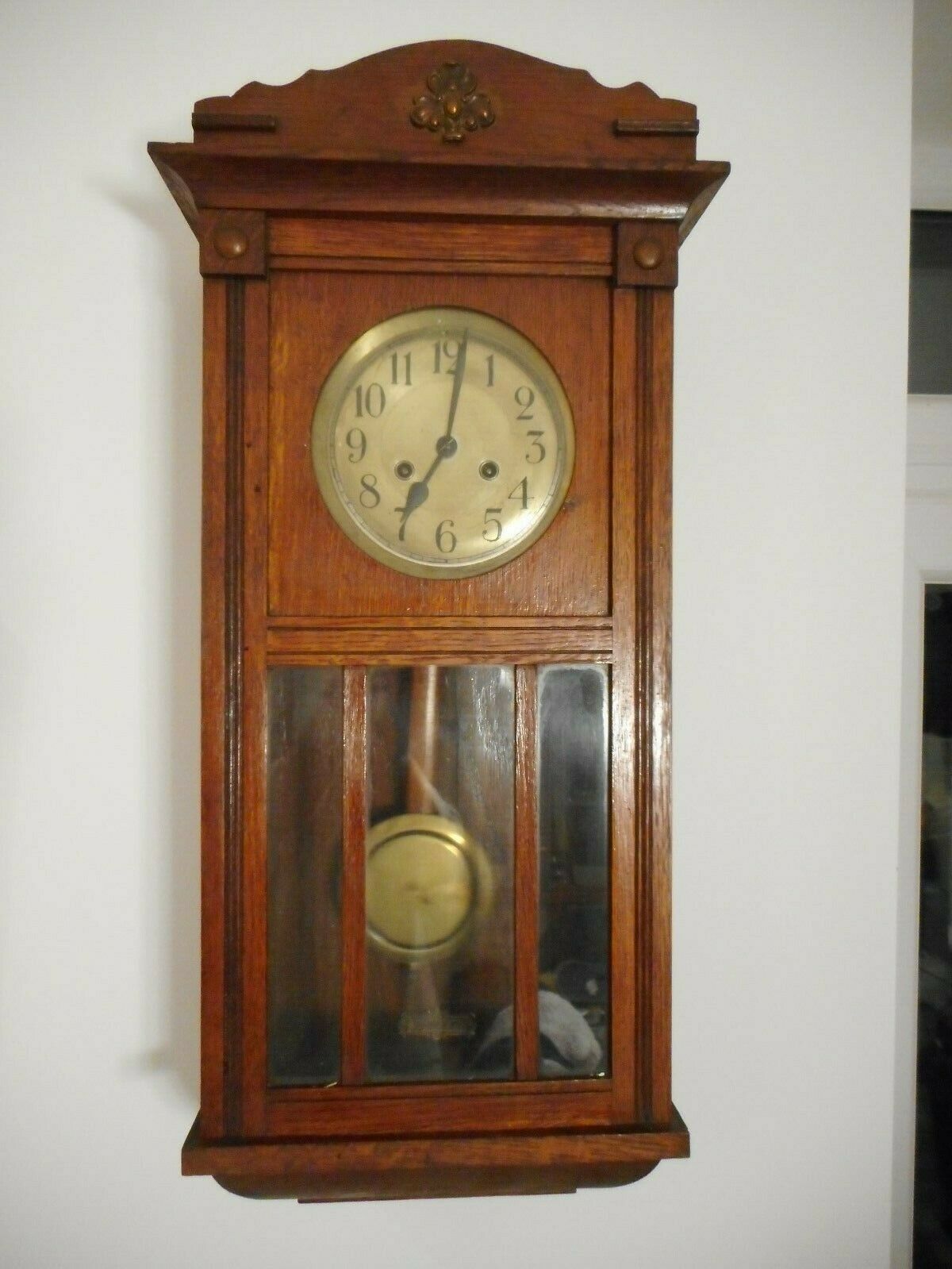 Vintage Oak Cased Vienna Chiming Pendulum Wall Clock | #16169122