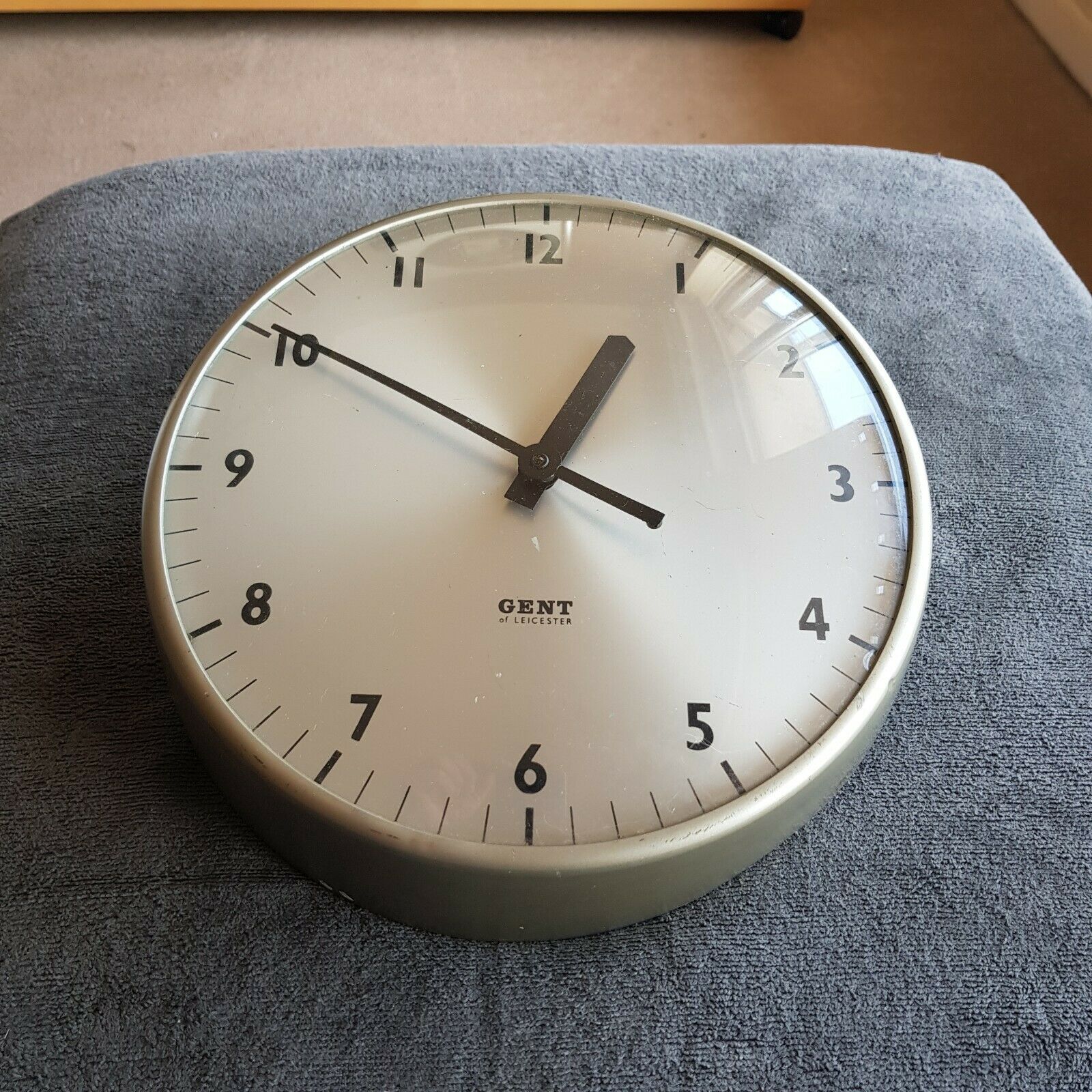 Vintage Gents Of Leicester Electronic School/office Wall Clock | #16131357