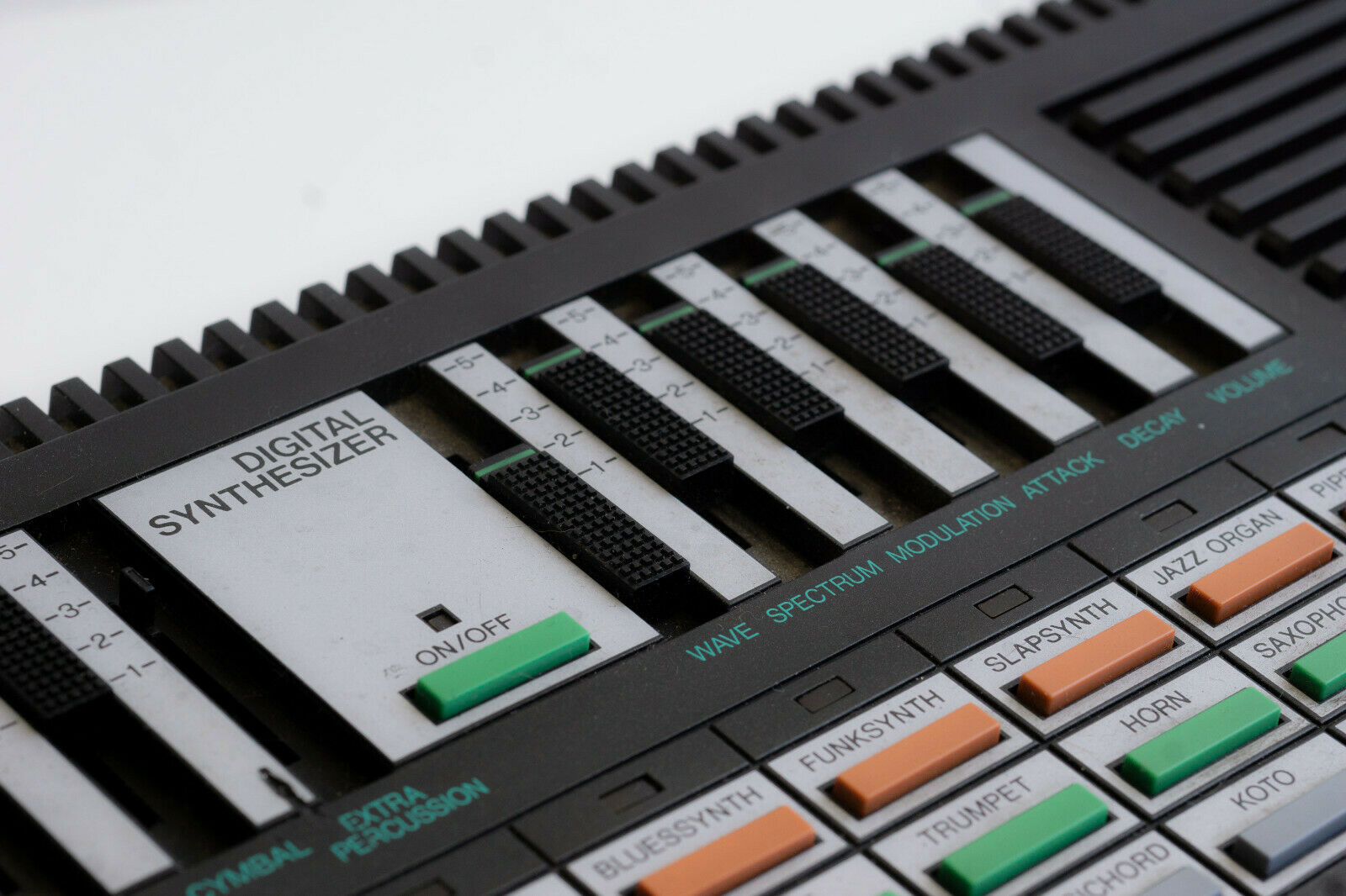 Vintage Yamaha PortaSound PSS - 570 Keyboard Synthesizer W/ Power ...