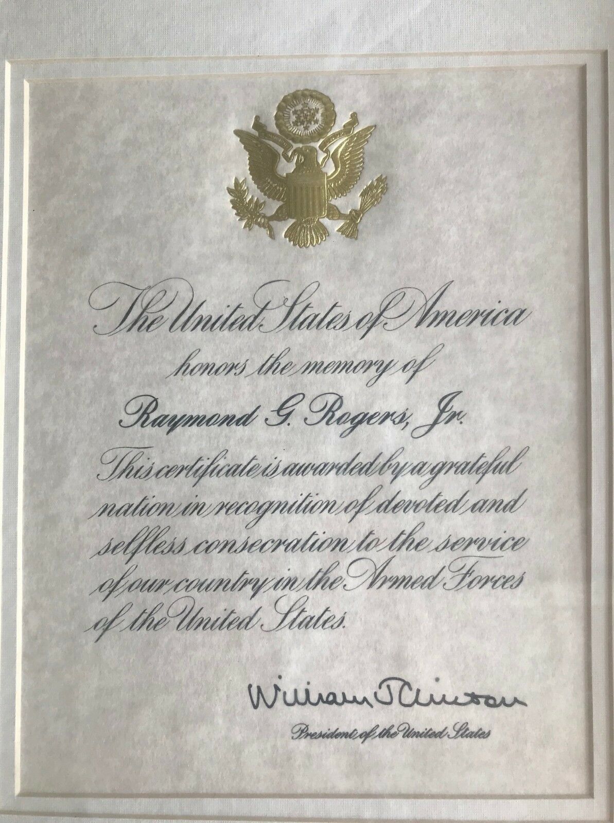 Bill Clinton Signed Presidential Memorial Certificate For Armed Forces ...