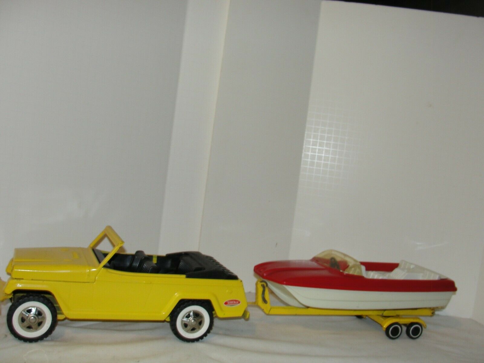 VIntage Tonka Jeepster Runabout With Boat And Trailer In The Box ...