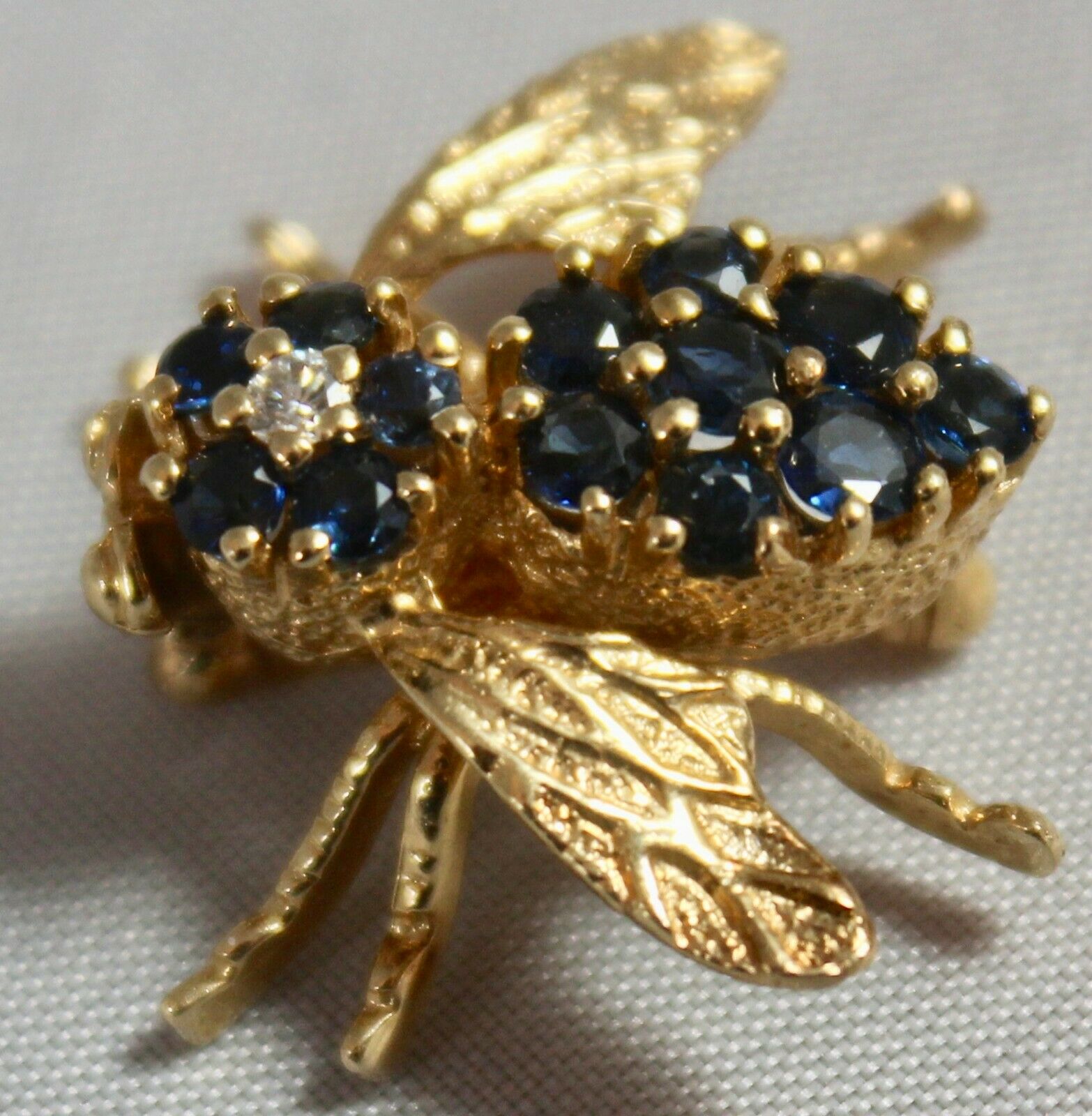 VINTAGE 14K INSECT BUMBLE BEE PIN With Sapphires And Diamonds | #15808738