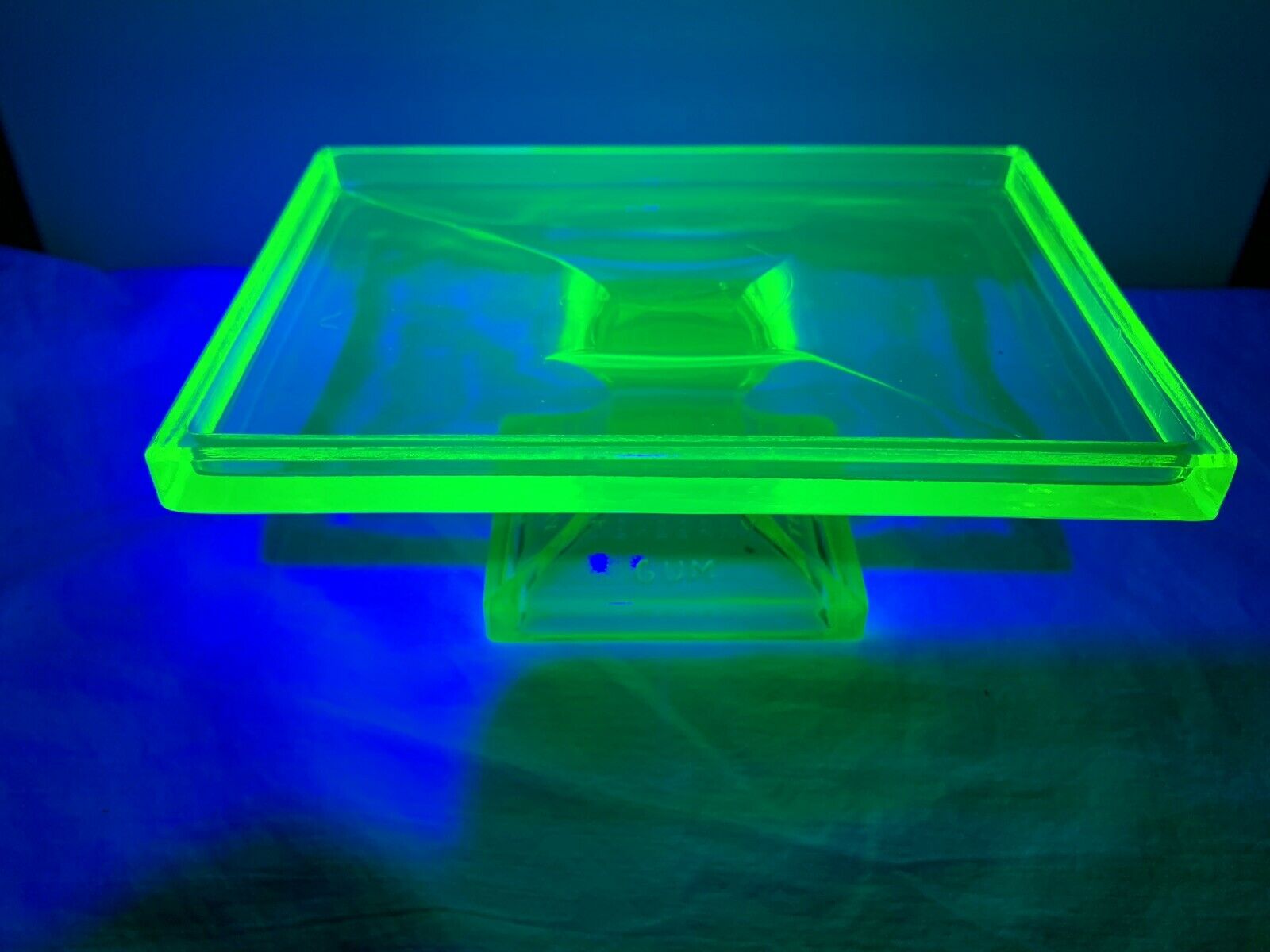 RARE ANTIQUE CLARKS TEABERRY GUM STORE DISPLAY VASELINE URANIUM GLASS ...