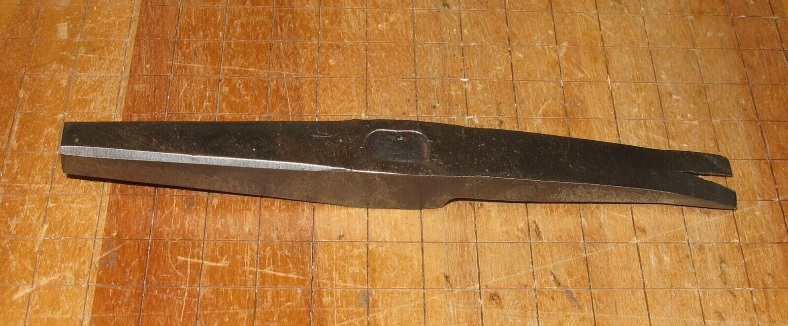 VINTAGE UPHOLSTERY TACK HAMMER WITH CLAW - HEAD ONLY - NO HANDLE ...