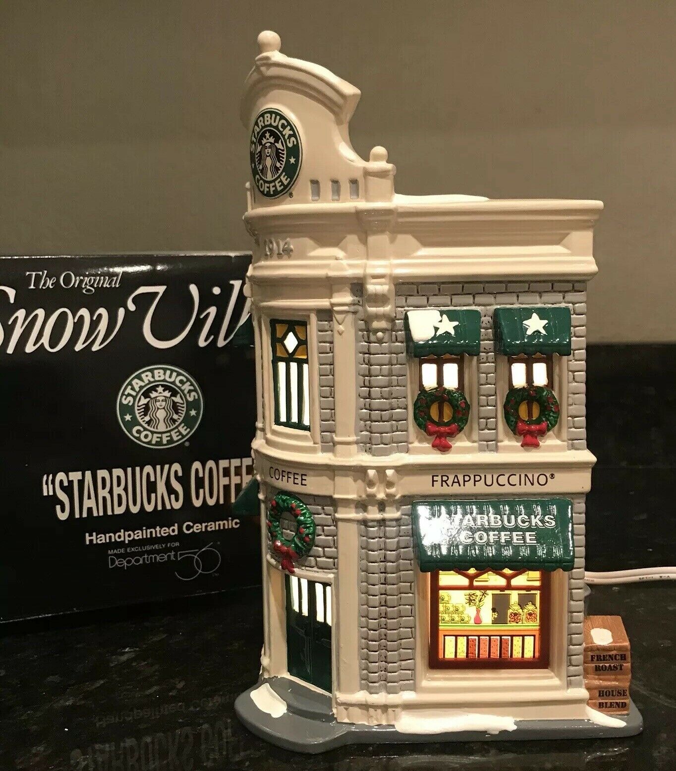 Dept 56 Christmas Snow Village STARBUCKS COFFEE SHOP With Box RETIRED ...