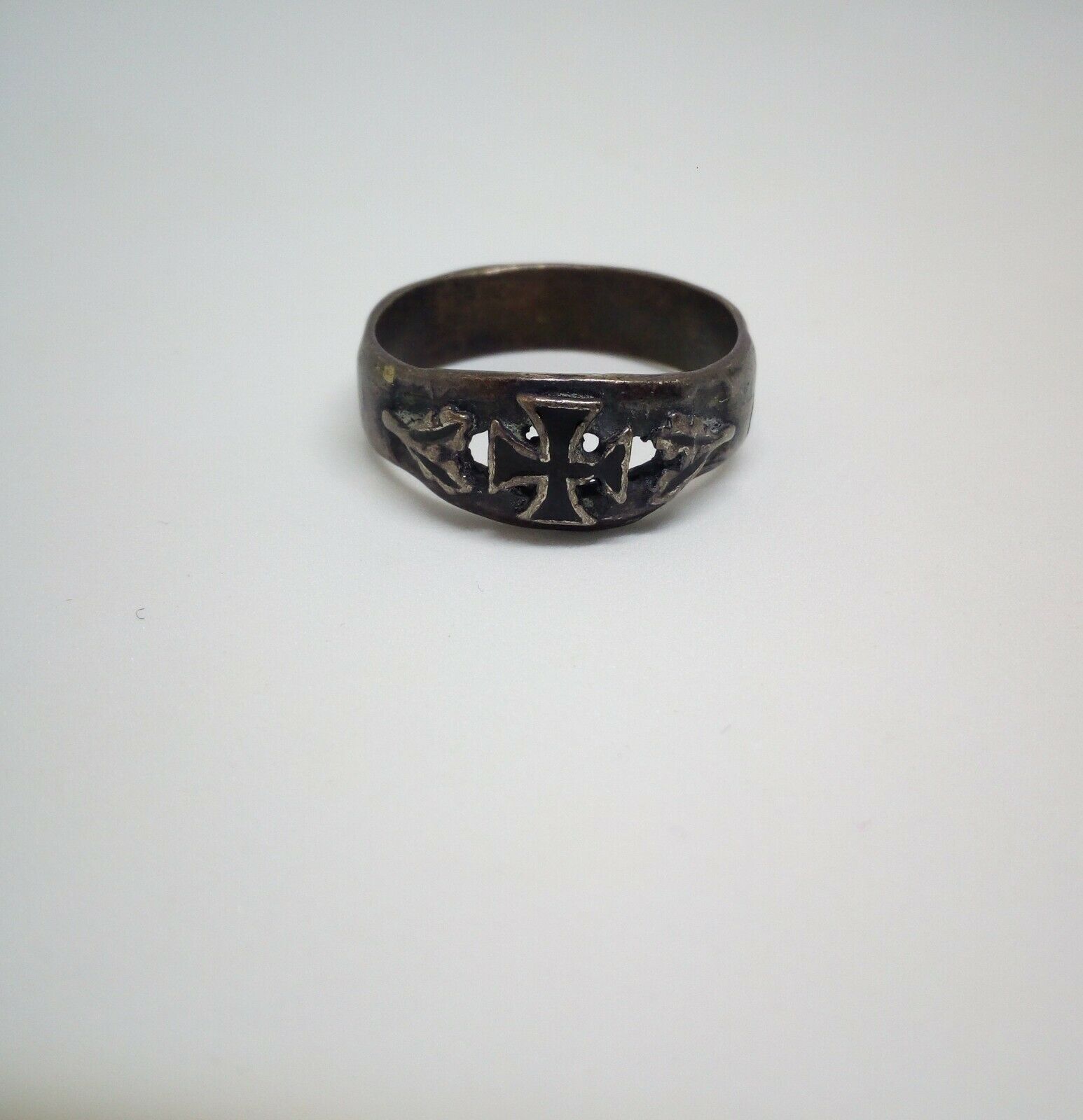 Alter Kämpfer WW2 German Wehrmacht SS Iron Cross Silver Ring | #15438543