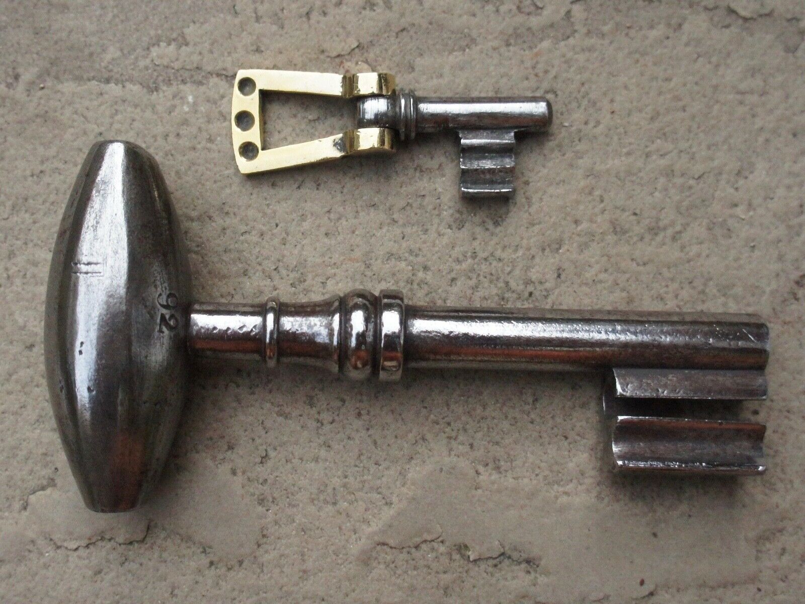Rare 18th C French Wrought Iron Prison Door And Bureau Lock Keys Clefs ...