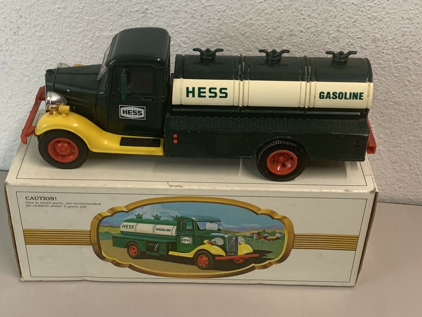 1982 - 83 The First Hess Truck Gasoline Tanker With Inserts | #15218031