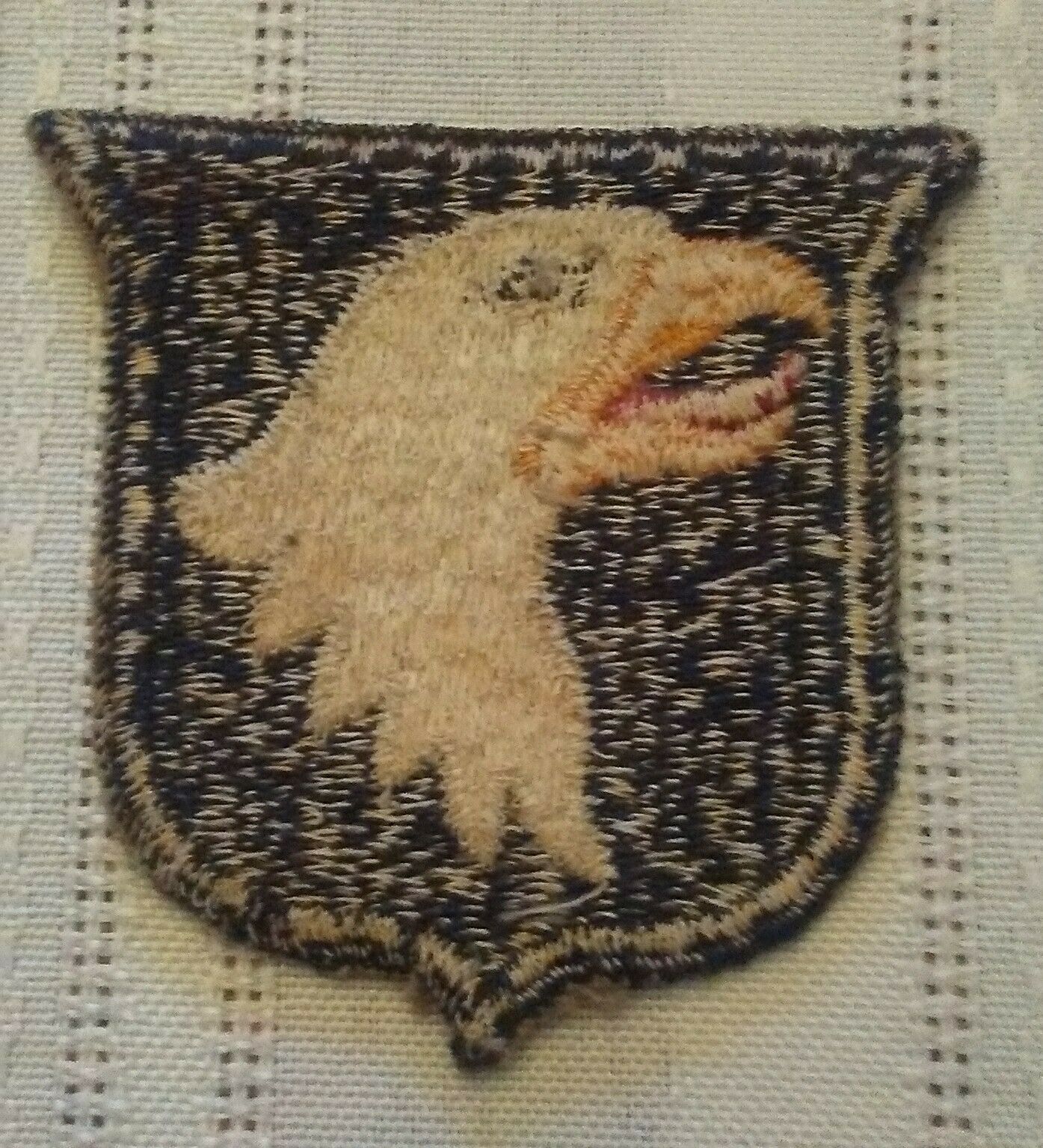 US 101st Airborne Division Shoulder Patch - - World War II | #15294798
