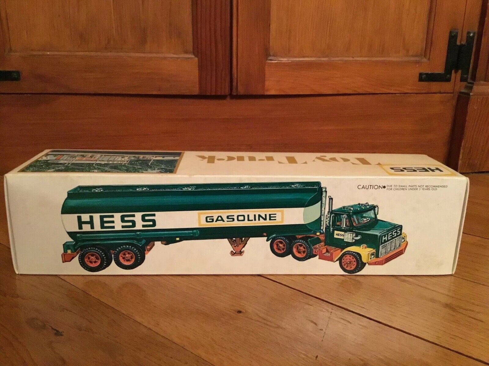 1970s Hess Toy Oil Fuel Tanker Truck Amerada Hess Hong Kong Box | #15173892