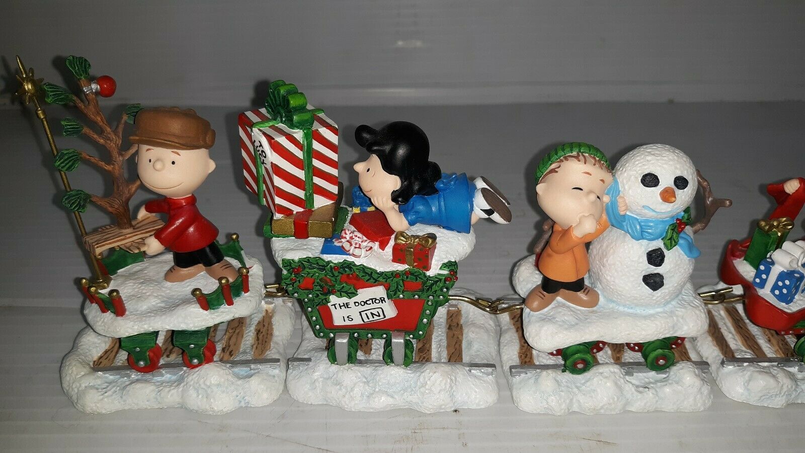 DANBURY PEANUTS CHARLIE BROWN CHRISTMAS TRAIN SET | #15149558