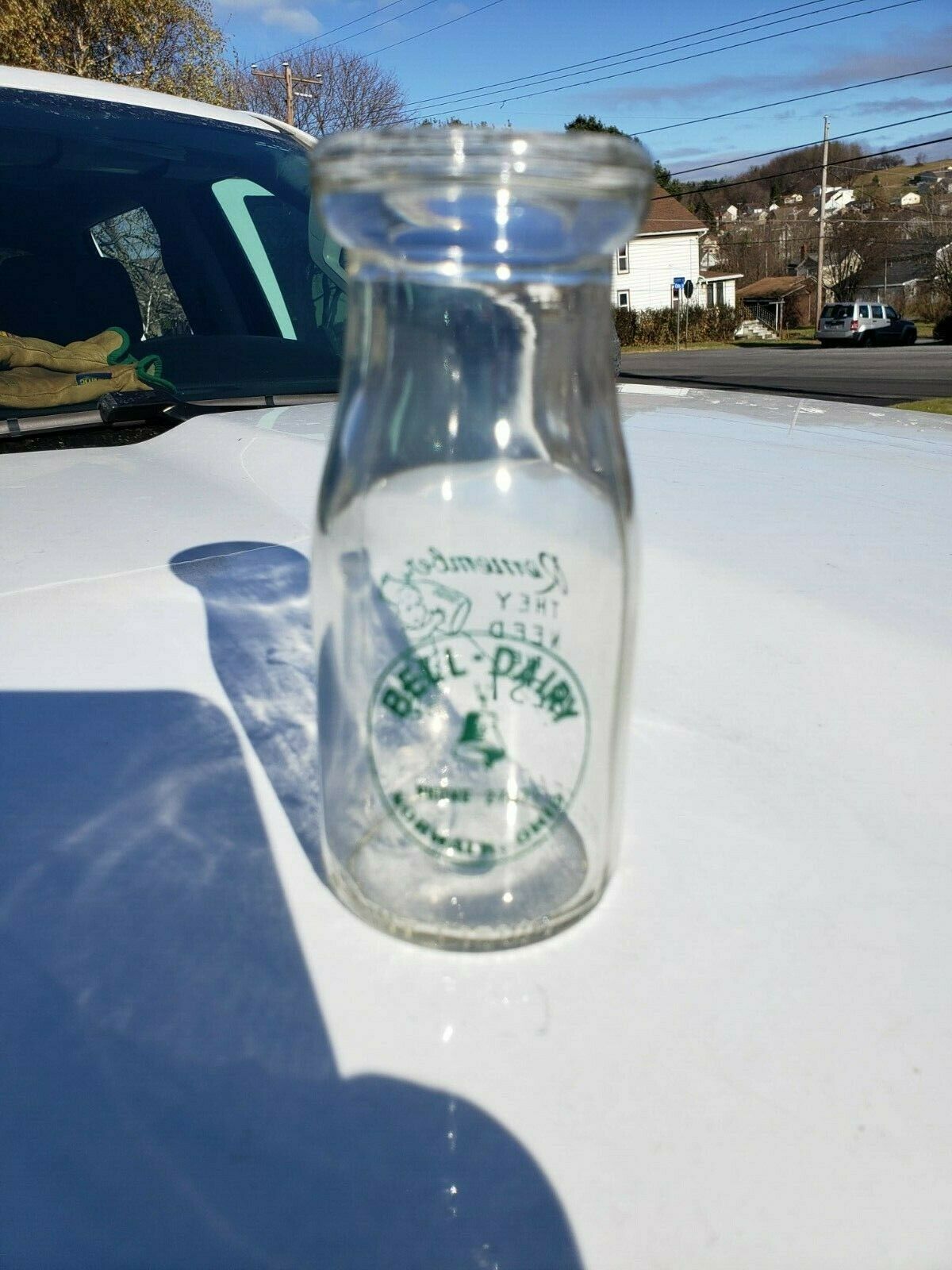 Early 1/2 Pint Bell Dairy Norwalk Ohio Milk Bottle With A Bell On It ...