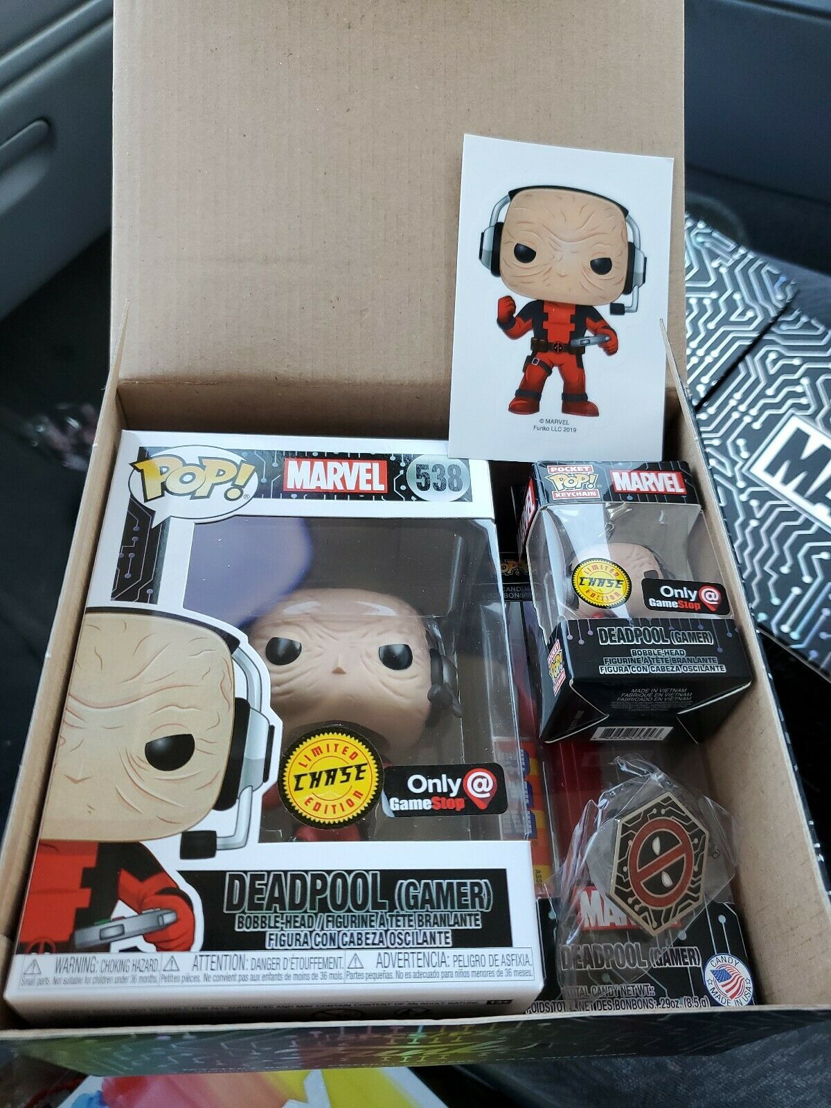 Deadpool Gamer - Chase GameStop Exclusive Funko Pop Marvel 542 Mystery ...