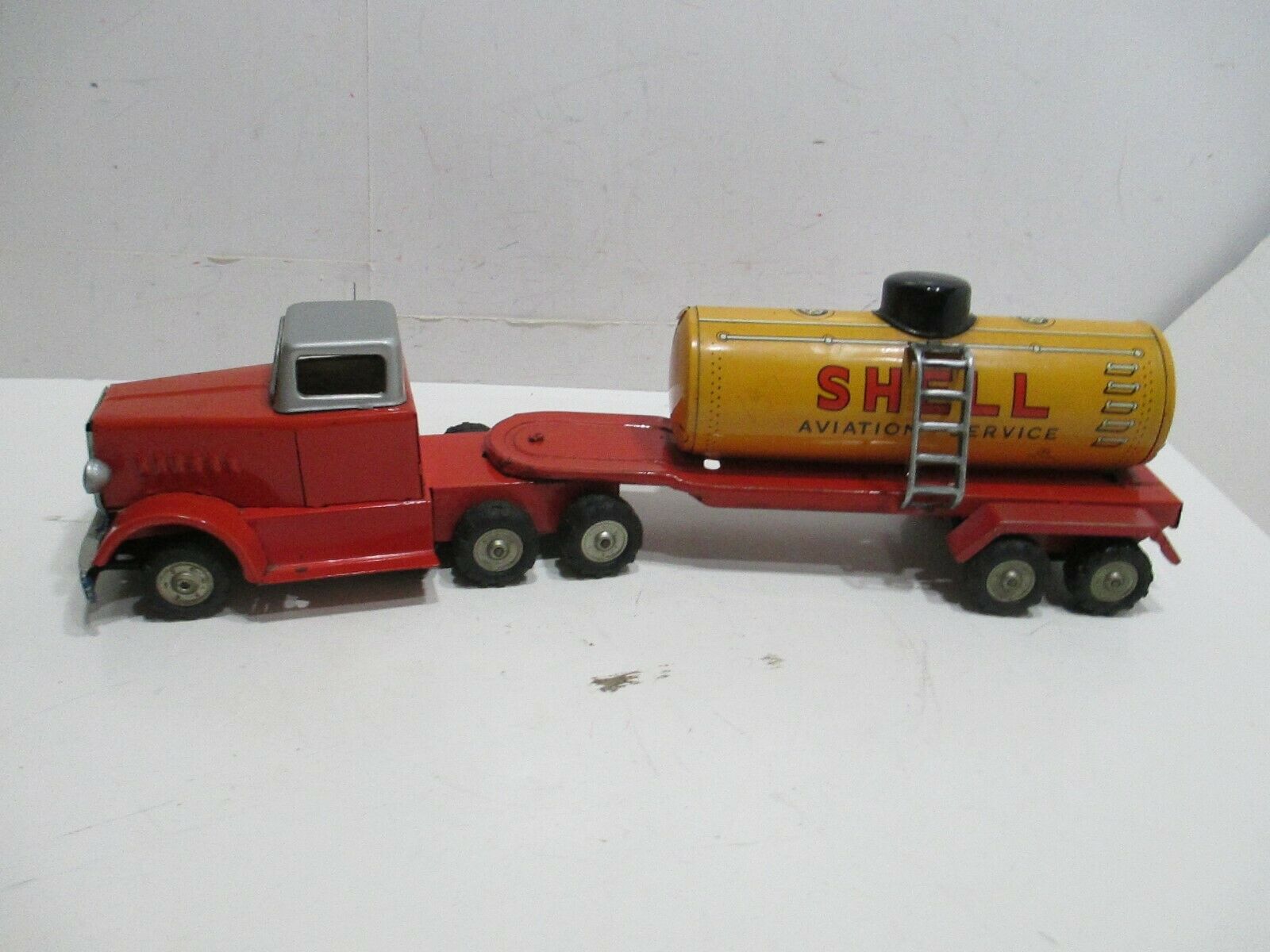 AVIATION FUEL TANKER TRUCK SHELL OIL CON FRICTION MADE N JAPAN | #14798642