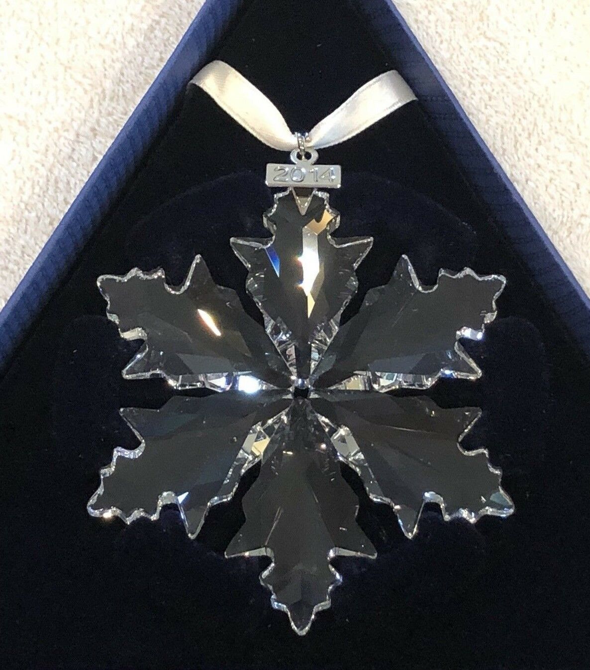 2014 Swarovski Snowflake Annual Christmas Ornament 5059026 With ...