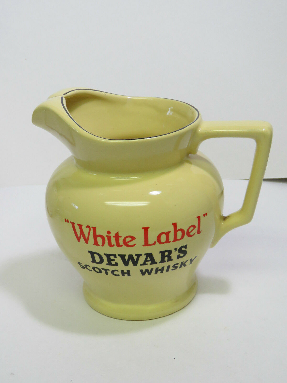 Dewars Scotch Whiskey White Label Wade England Pub Jug Yellow Pitcher ...