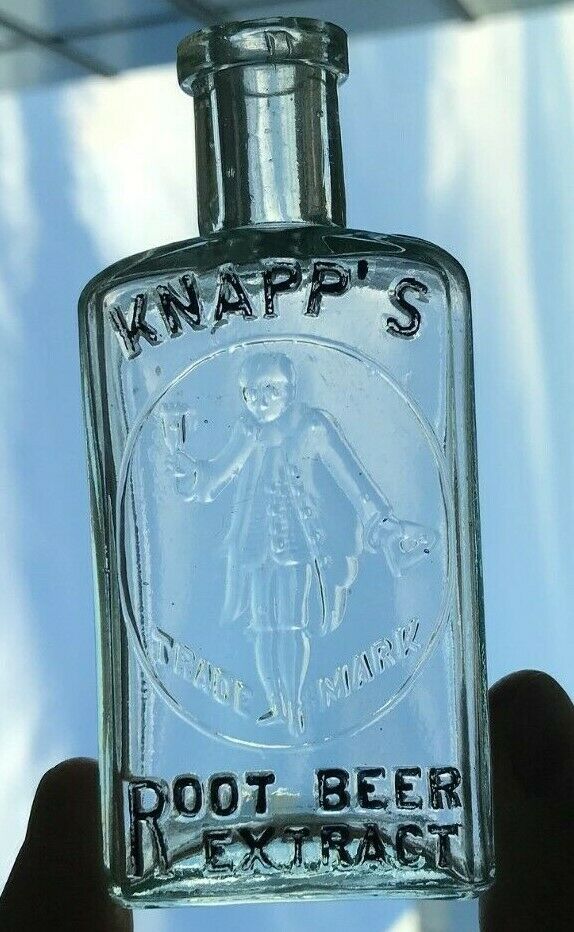 Knapp’s Root Beer Extract Embossed Man Drinking York Bottle | #14902472