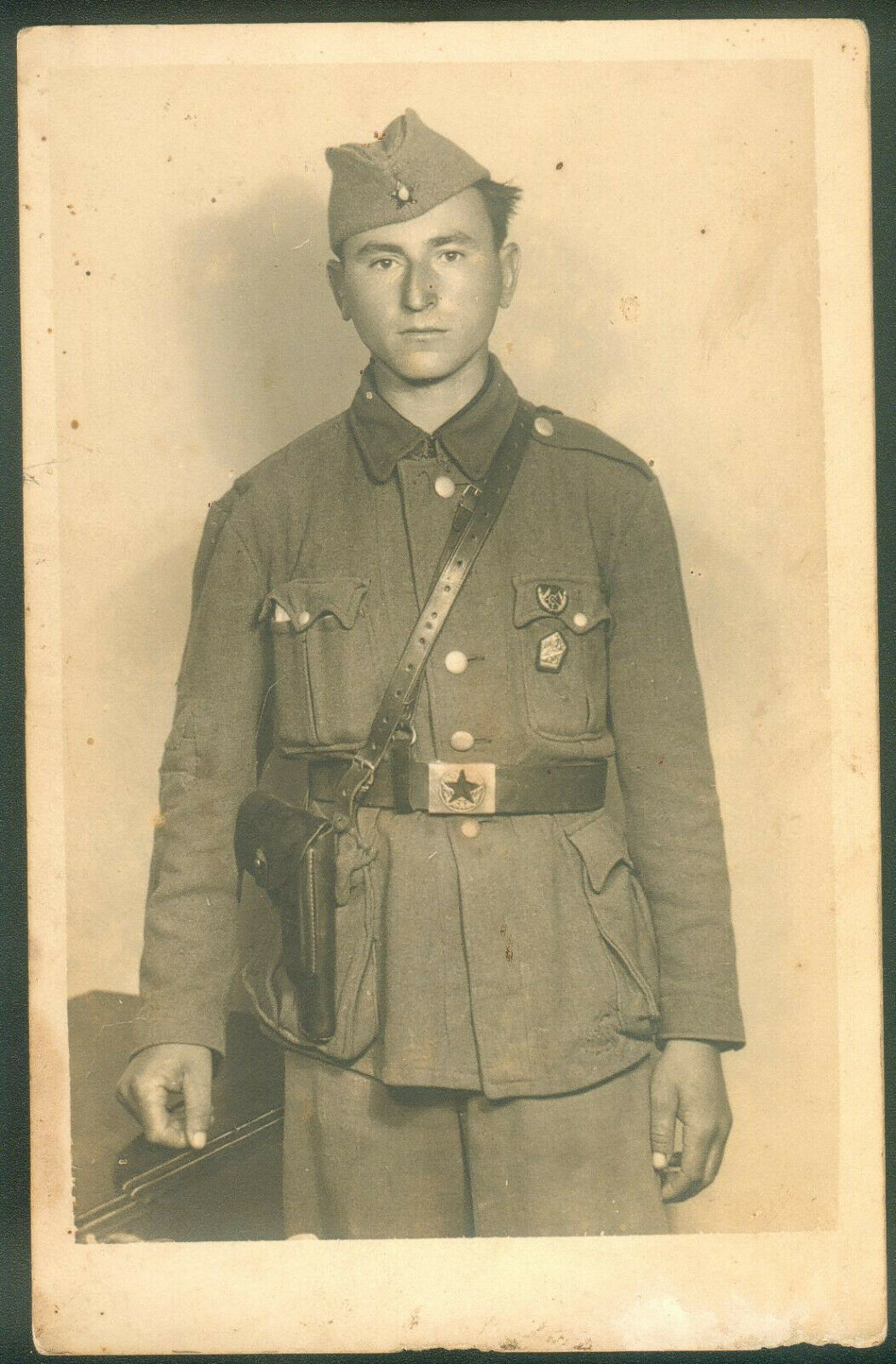 YUGOSLAVIA SERBIA WWII PARTISAN PHOTO Badges Pistol - Holster Buckle ...