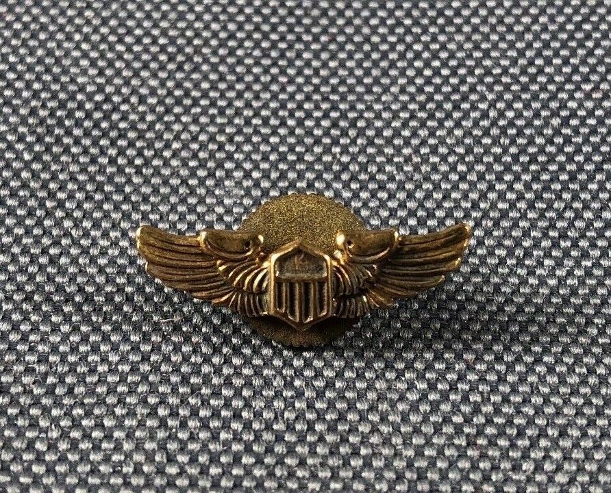 WW2 US Army USAAF Pilot Wings Lapel Pin NH SB 708A | Pins | United ...