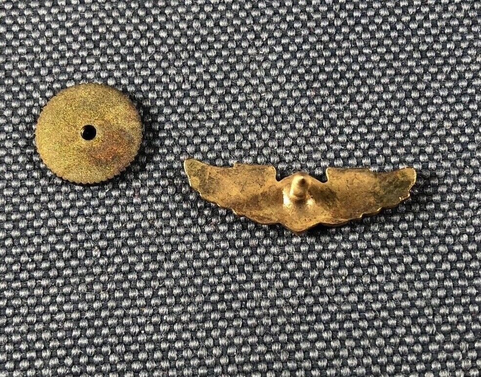 WW2 US Army USAAF Pilot Wings Lapel Pin NH SB 708A | Pins | United ...