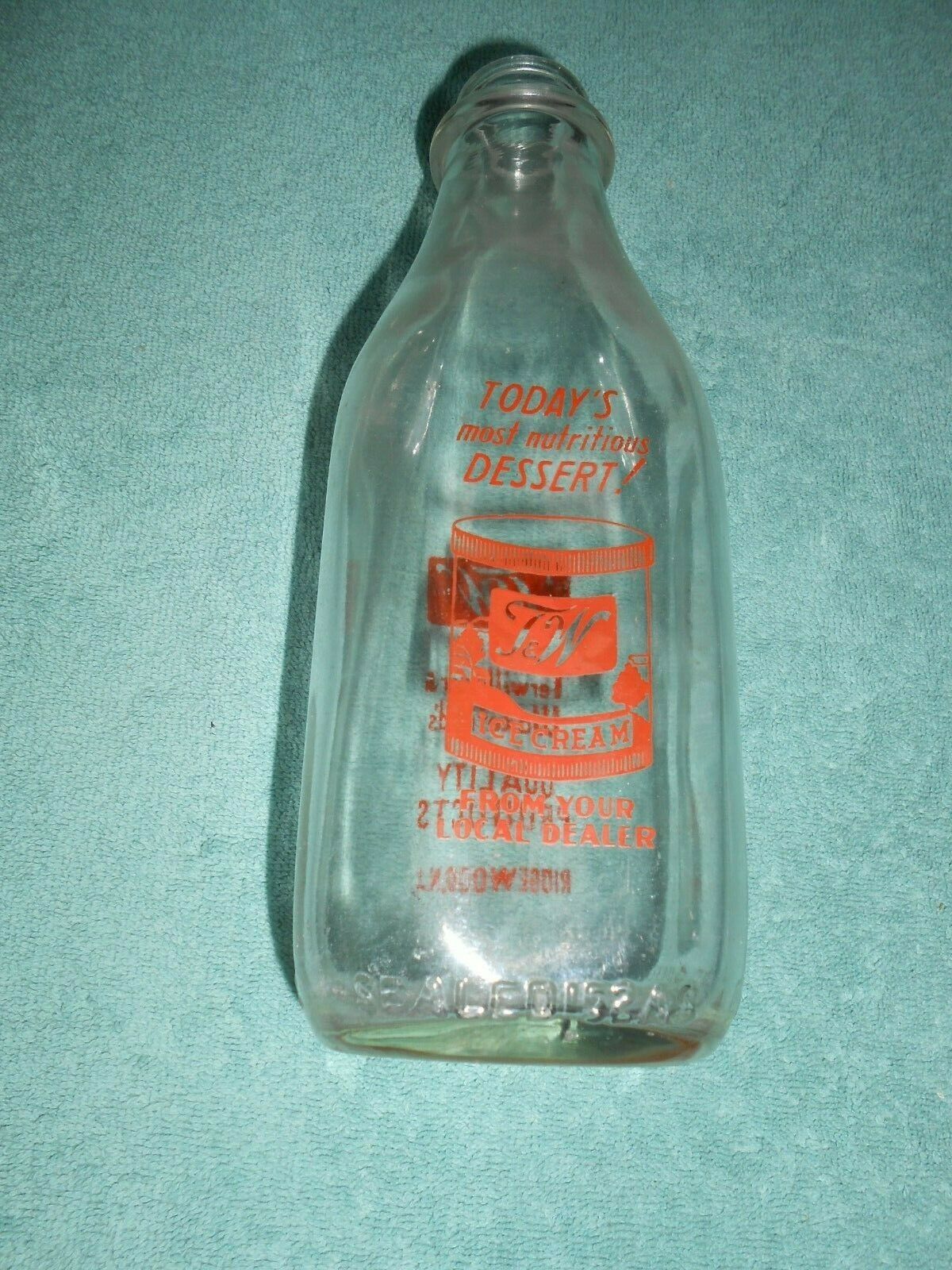 Milk Bottle T&W Dairy Farms Ridgewod NJ BERGEN COUNTY | #14856060