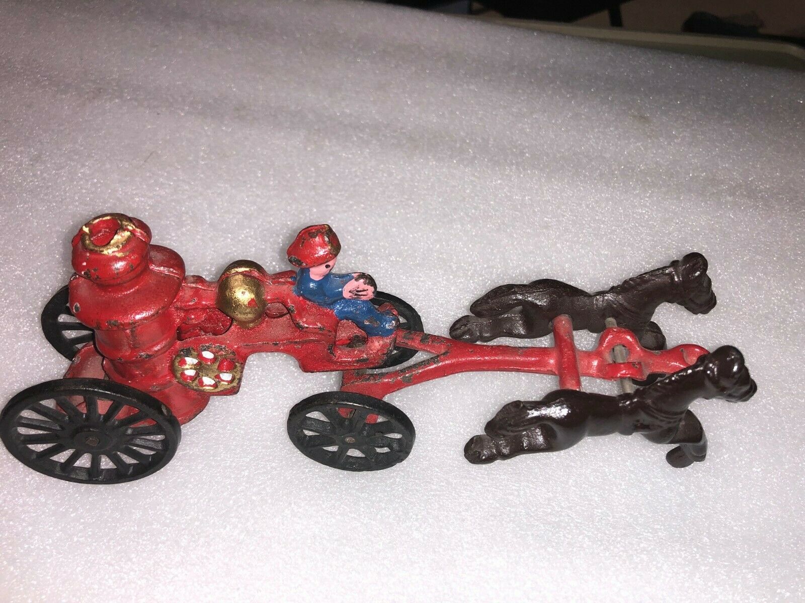 FIREMAN CAST IRON TOY HORSE DRAWN FIRE ENGINE TRUCK CARRIAGE WAGON ...