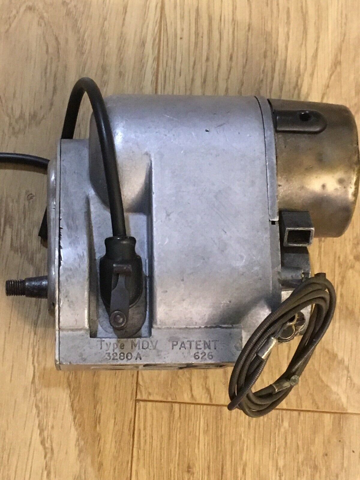 Lucas MDV Pre War Vintage Vtwin Magneto Magdyno AJS Brough Superior ...
