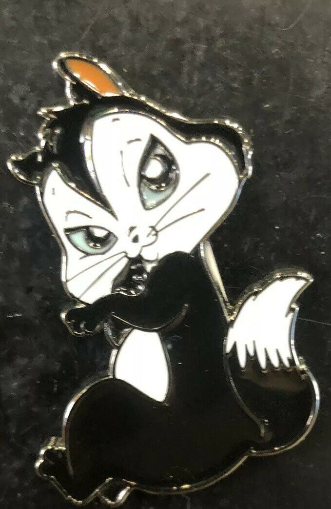 Six Flags Magic Mountain Looney Tunes Pussyfoot Cat Metal Magnet ...