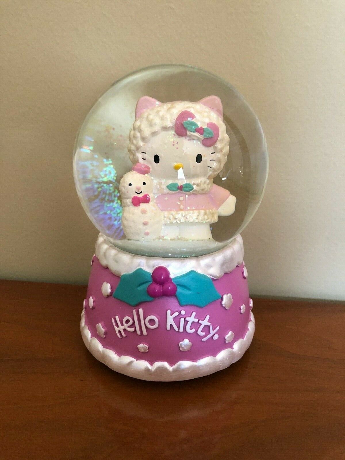 Sanrio 2004 Hello Kitty With Snow Man Christmas Snow Globe | #14552063