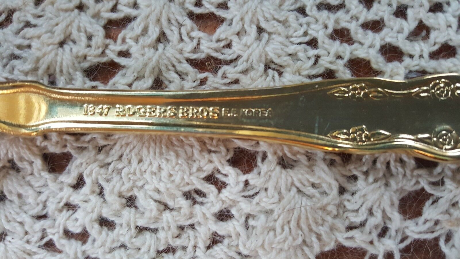 Laurel Gold Flatware Set 1847 Rogers Bros Electroplate By International ...