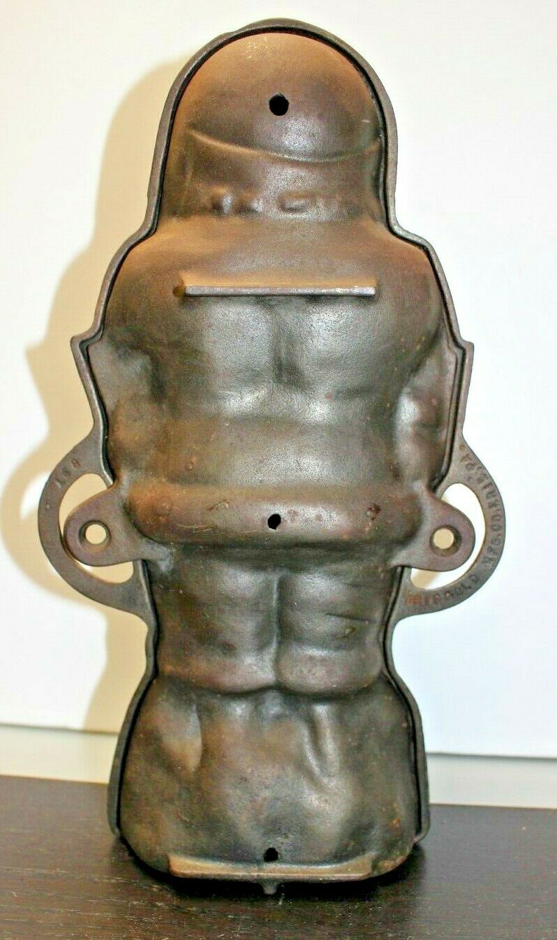 Griswold Cast Iron 12 " Santa Claus Christmas Cake Mold | #14156819