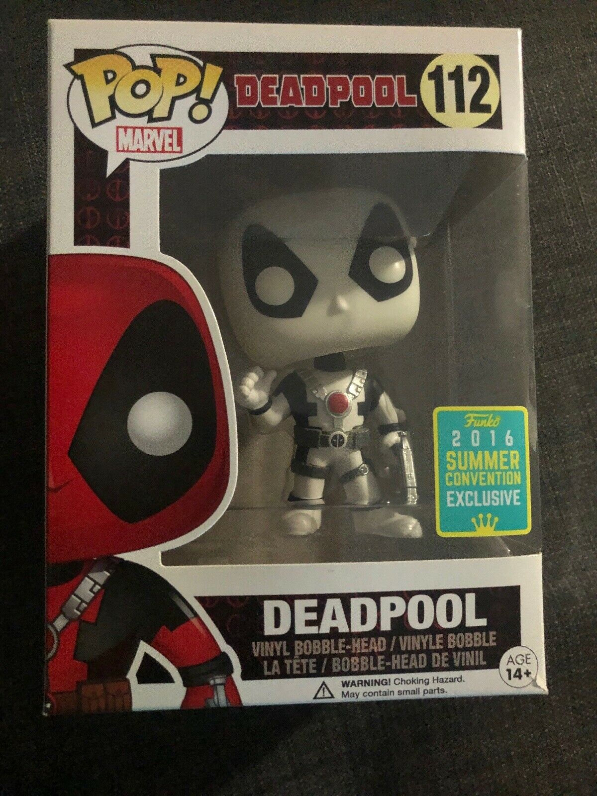 Deadpool Funko Pop Thumbs Up White In Pop Shield 2016 Summer Convention ...
