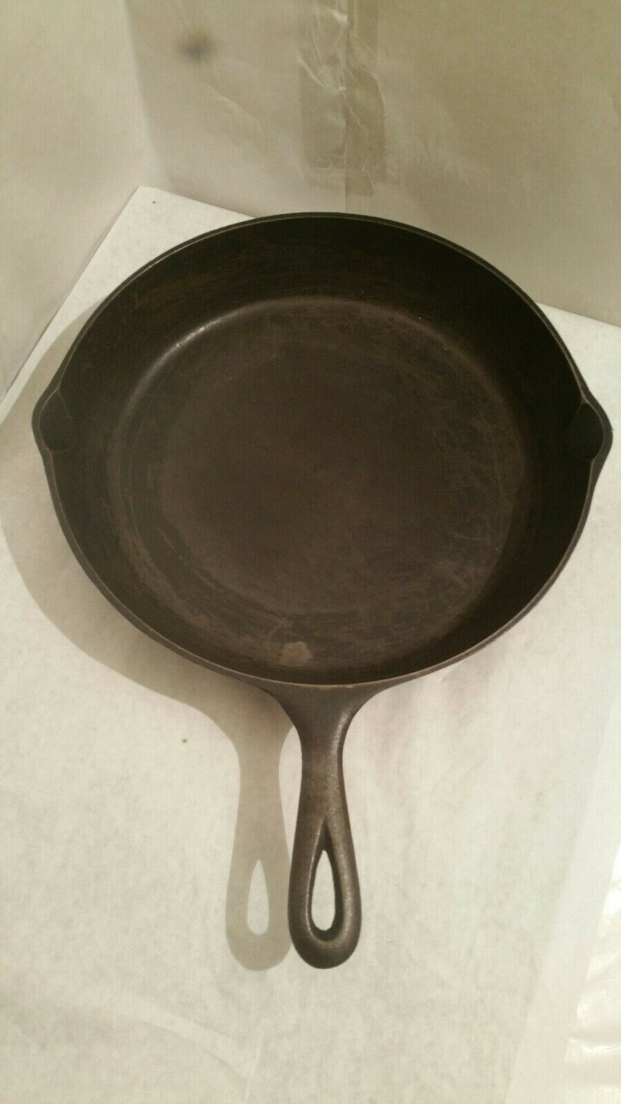 Vintage Lodge Cast Iron 10 Skillet With 3 Notch Heat Ring USA | #14147549