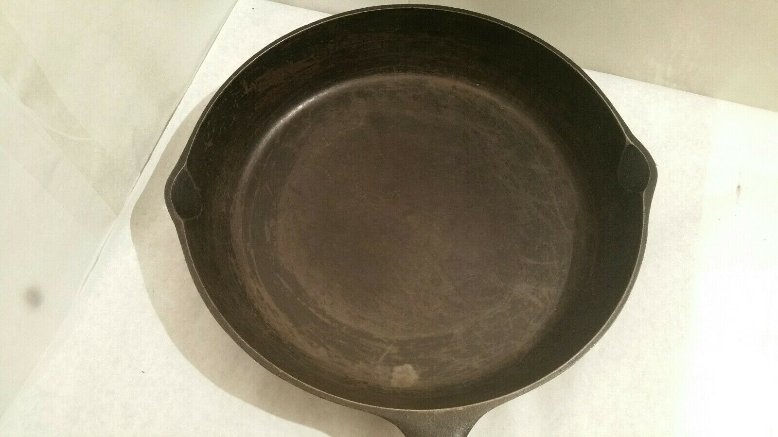 Vintage Lodge Cast Iron 10 Skillet With 3 Notch Heat Ring USA | #14147549