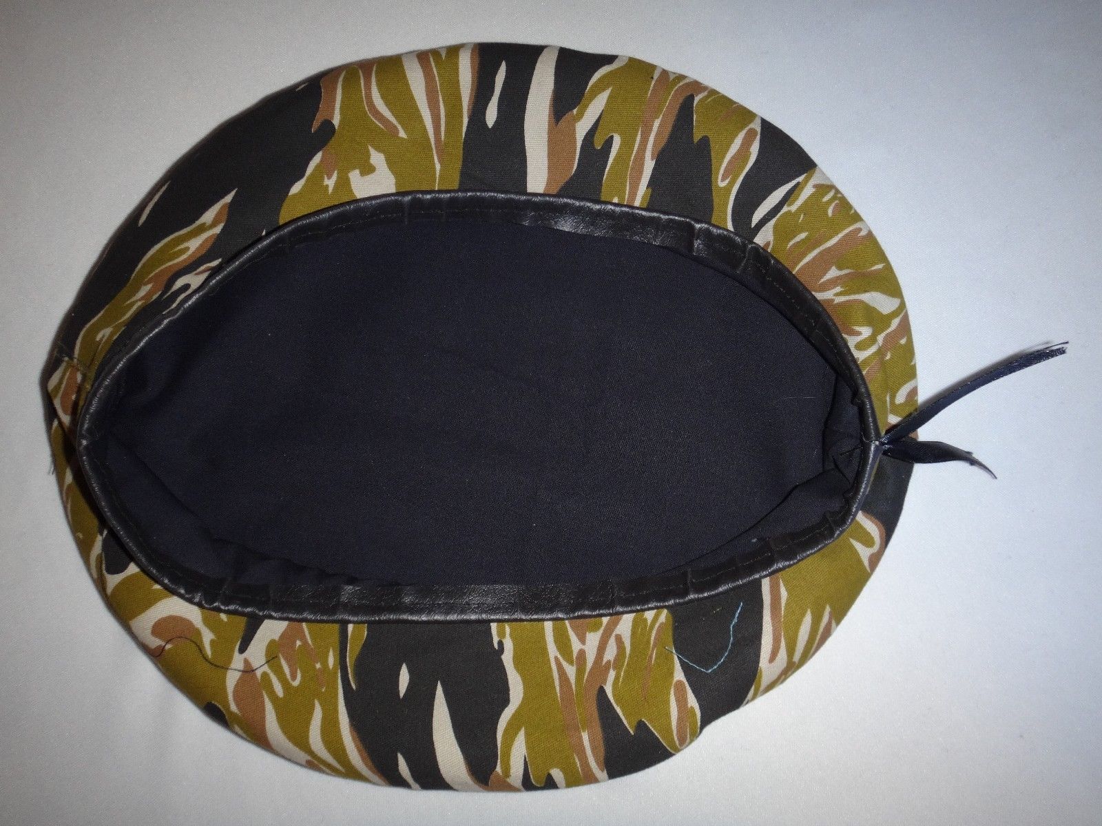 Vietnam War Tiger Stripe Beret Worn By US Army Special Forces Team ...