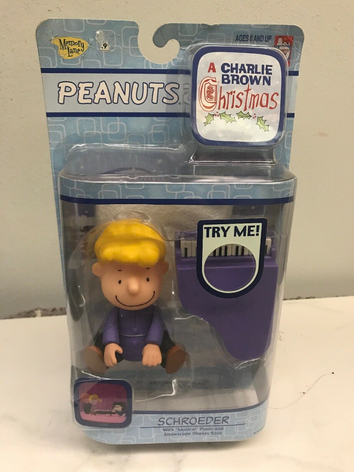 Memory Lane Peanuts Charlie Brown Christmas Poseable Figure Schroeder W ...