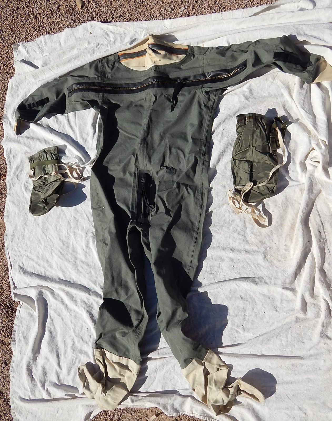 Cold War Era USN USMC Pilots Cold Water Dry Suit Type CWU - 62/P With ...