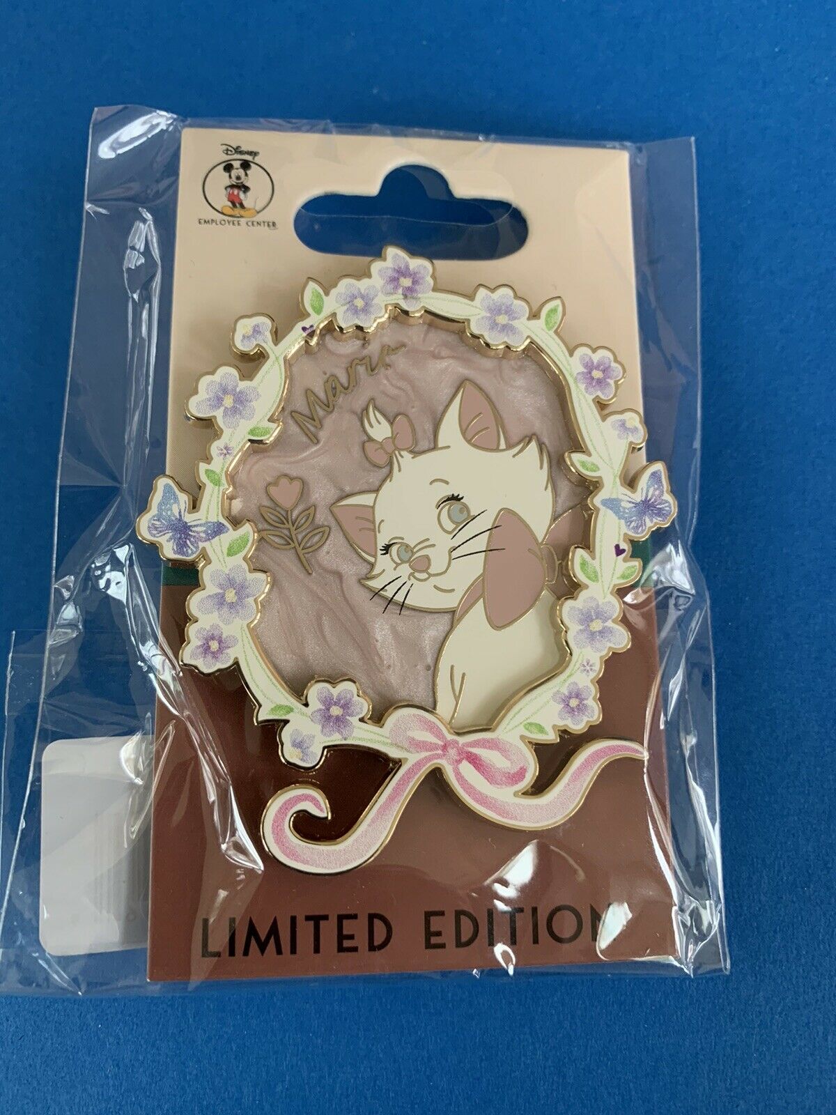 Disney Employee Center Cast Baby Marie Aristocats Cat Pin LE 250 ...