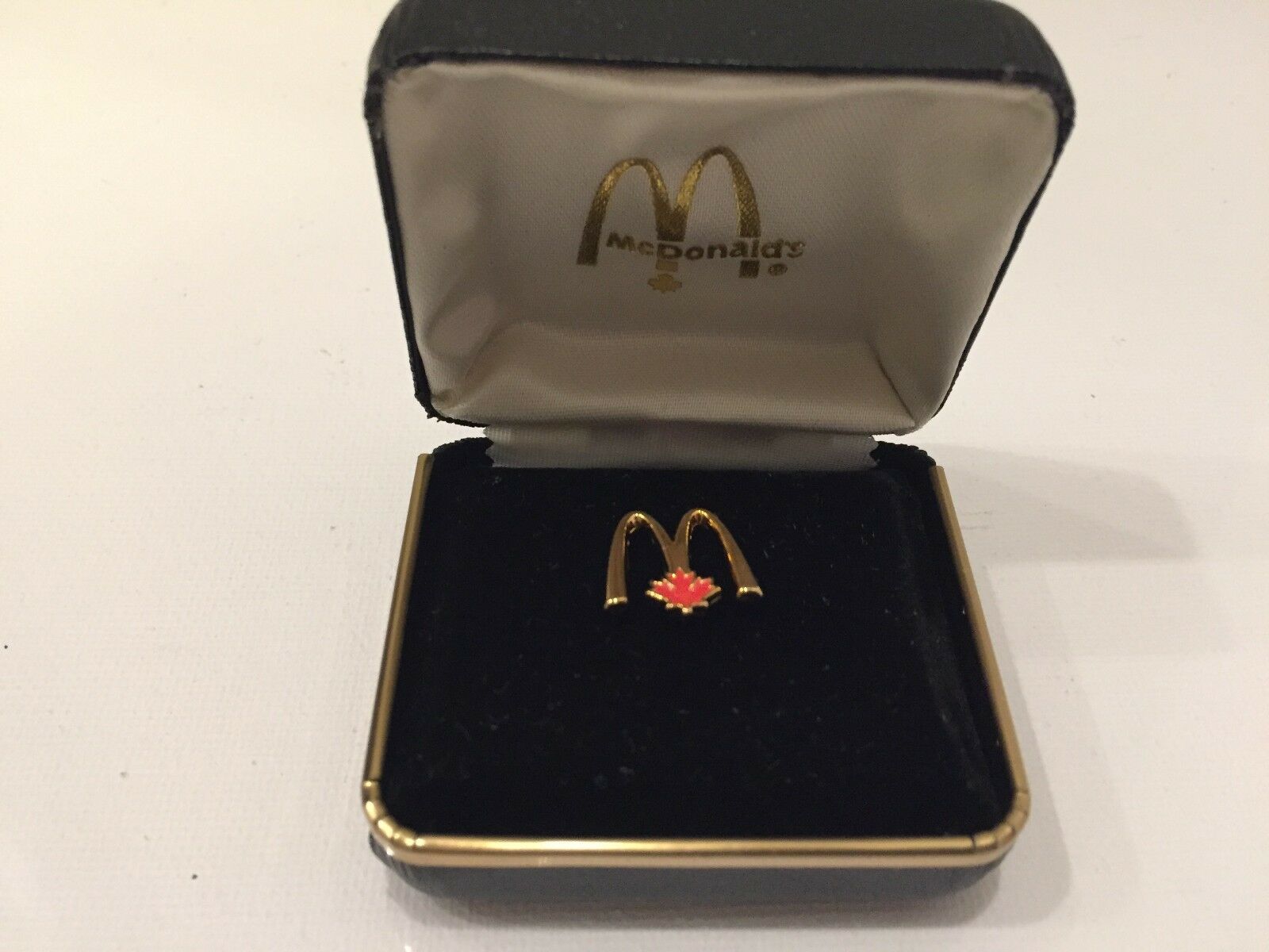 Vintage McDonald ' S Canada Pin With Hard Shell Box | #13929846